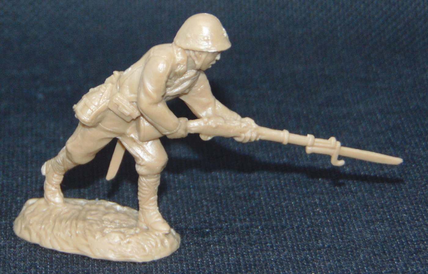 Banzai!!! World War II Japanese Plastic Toy Soldiers Project ...