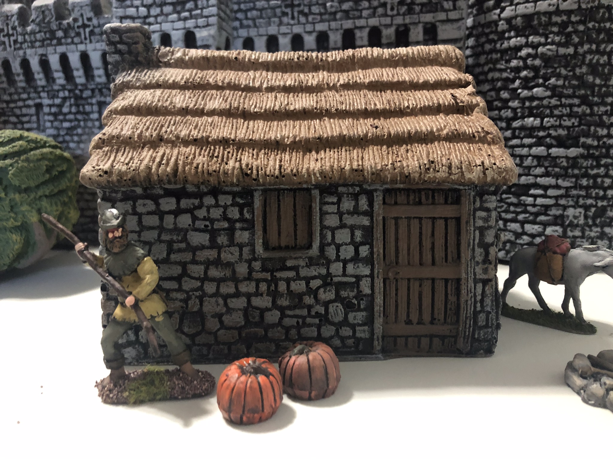 Medieval Stone Cottage – Small | Warhorse Miniatures